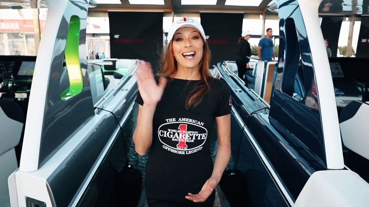 42 Huntress Elite Package Tour - Eye On Channel