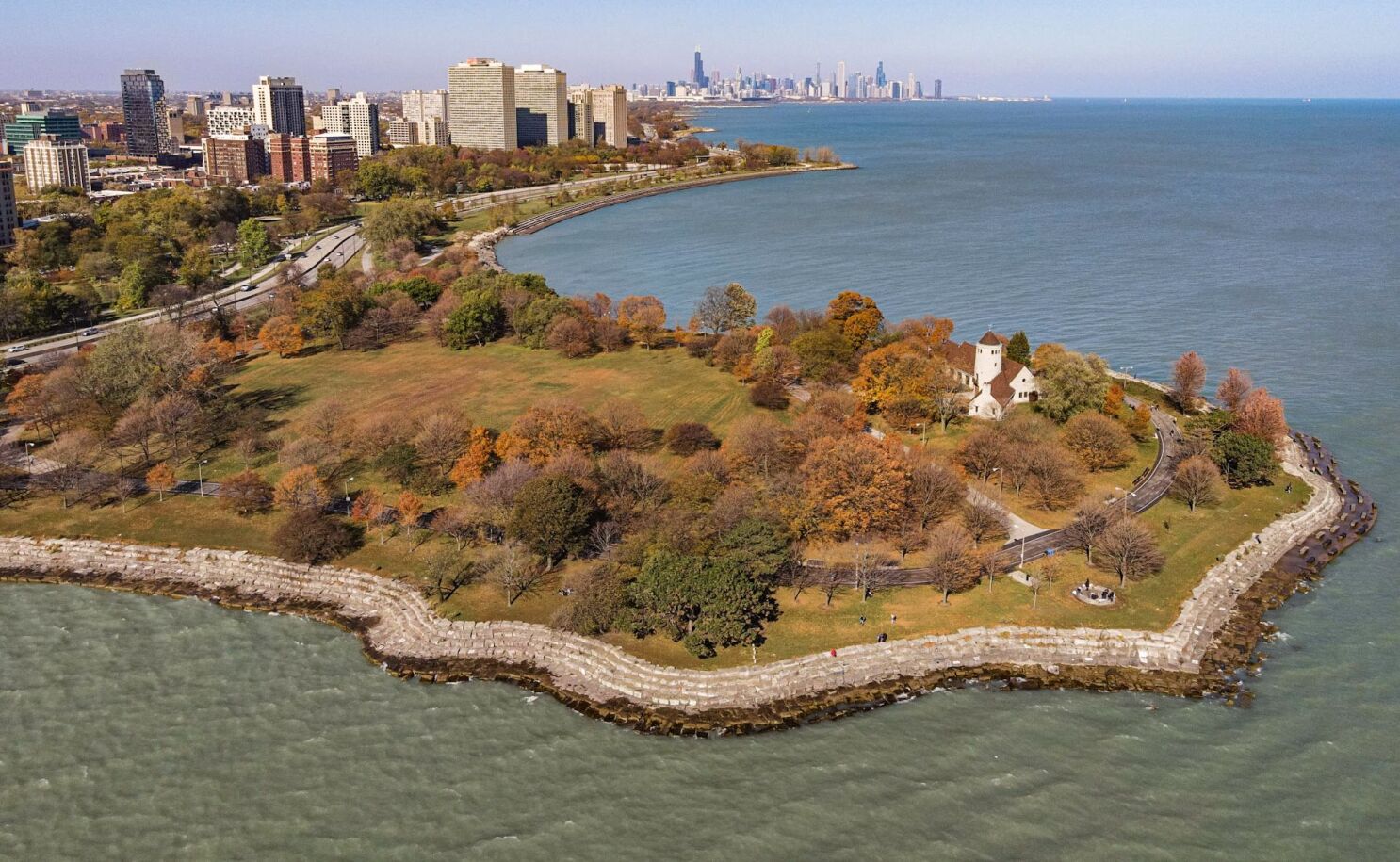 7 Green Spaces in Chicago to Escape the Downtown - Eye On Channel