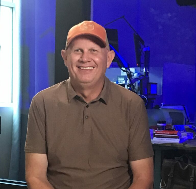 Who is Dr Stephen Loyd? - Eye On Channel